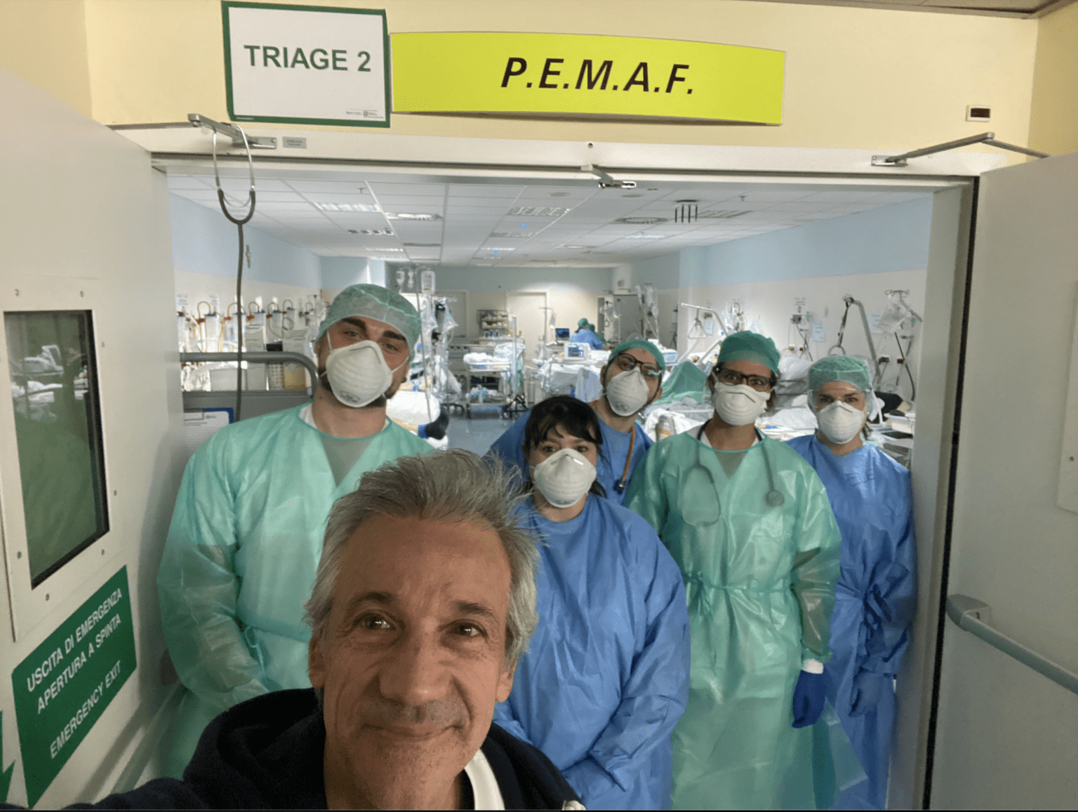 Helmet CPAP vs Venturi Mask in Severe Acute Hypoxemic Respiratory ...